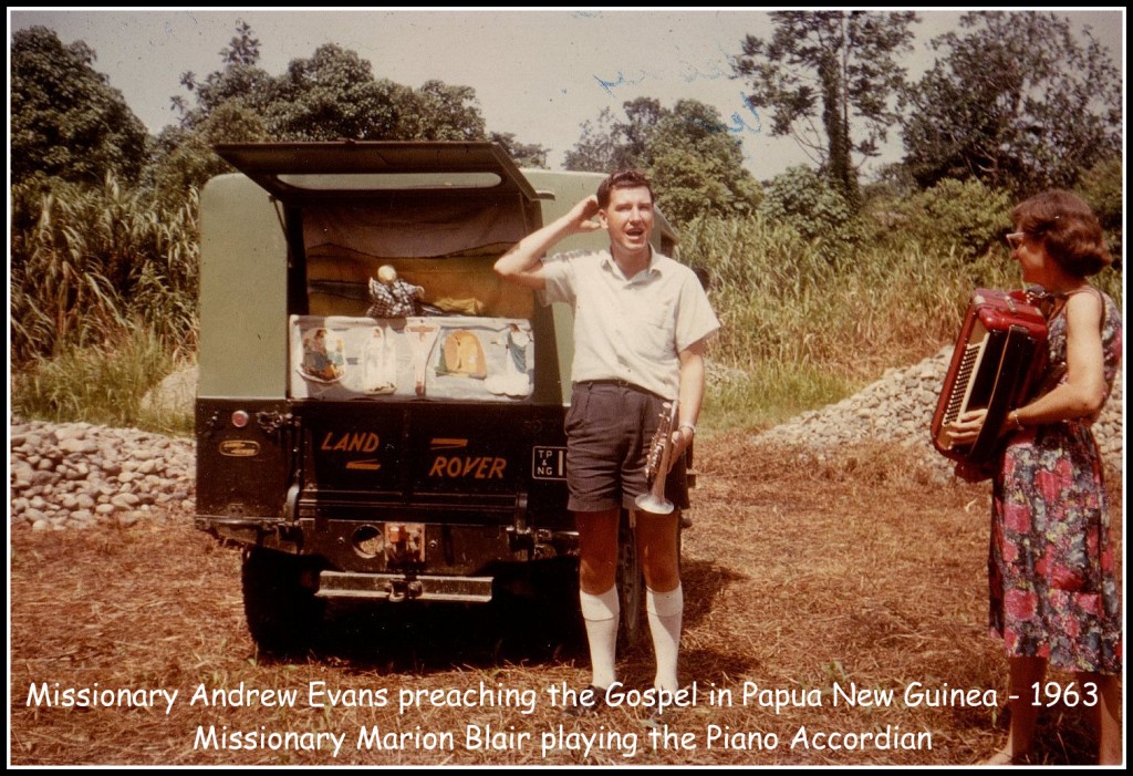 Fred and Betty Evans' Website » Andrew Preaching in PNG